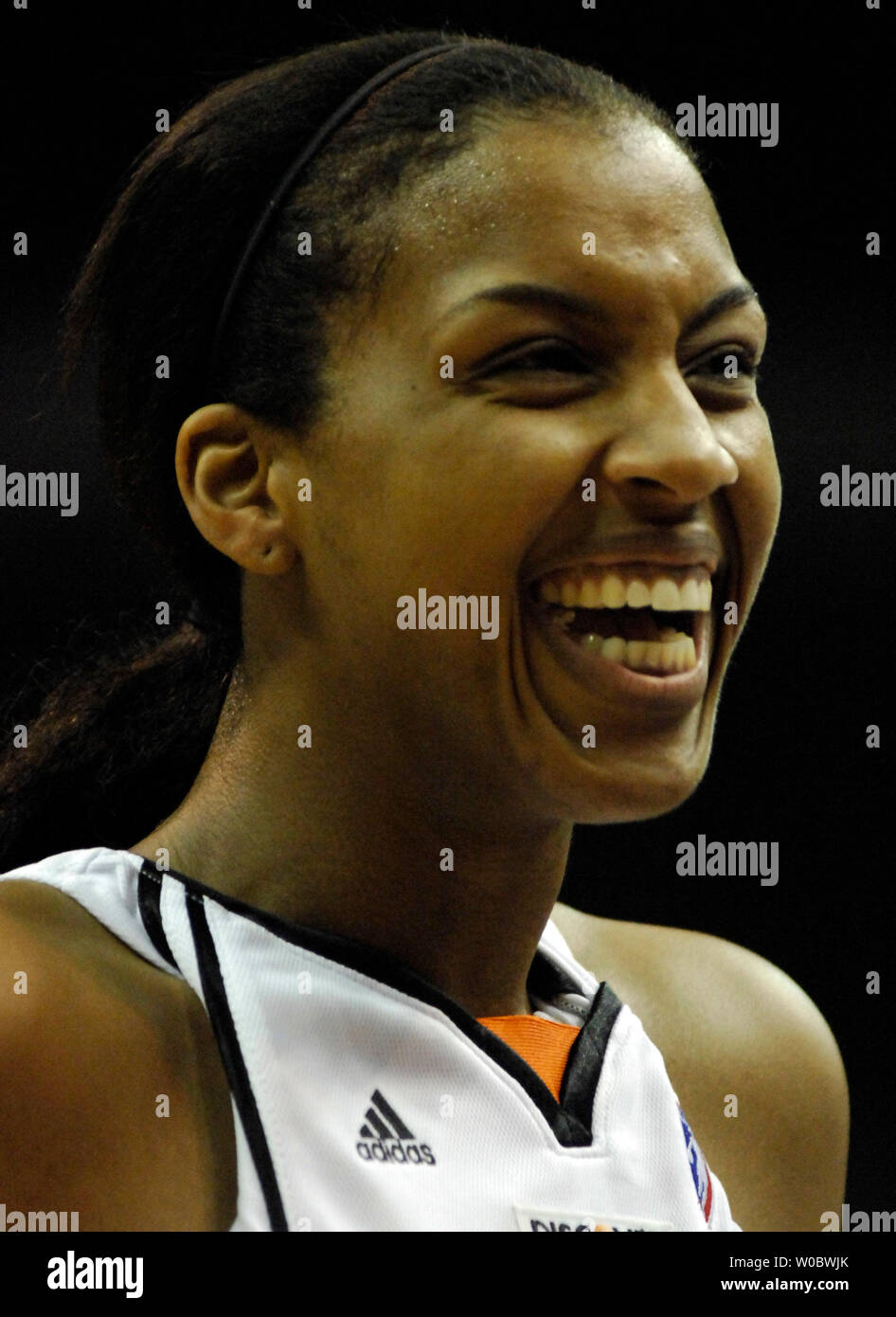 Tammy sutton brown hi-res stock photography and images - Alamy