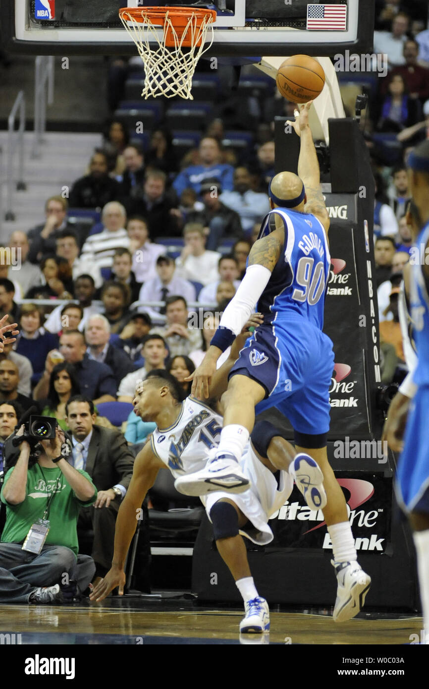 Washington Wizards guard Randy Foye (15) is called for a foul on Dallas ...