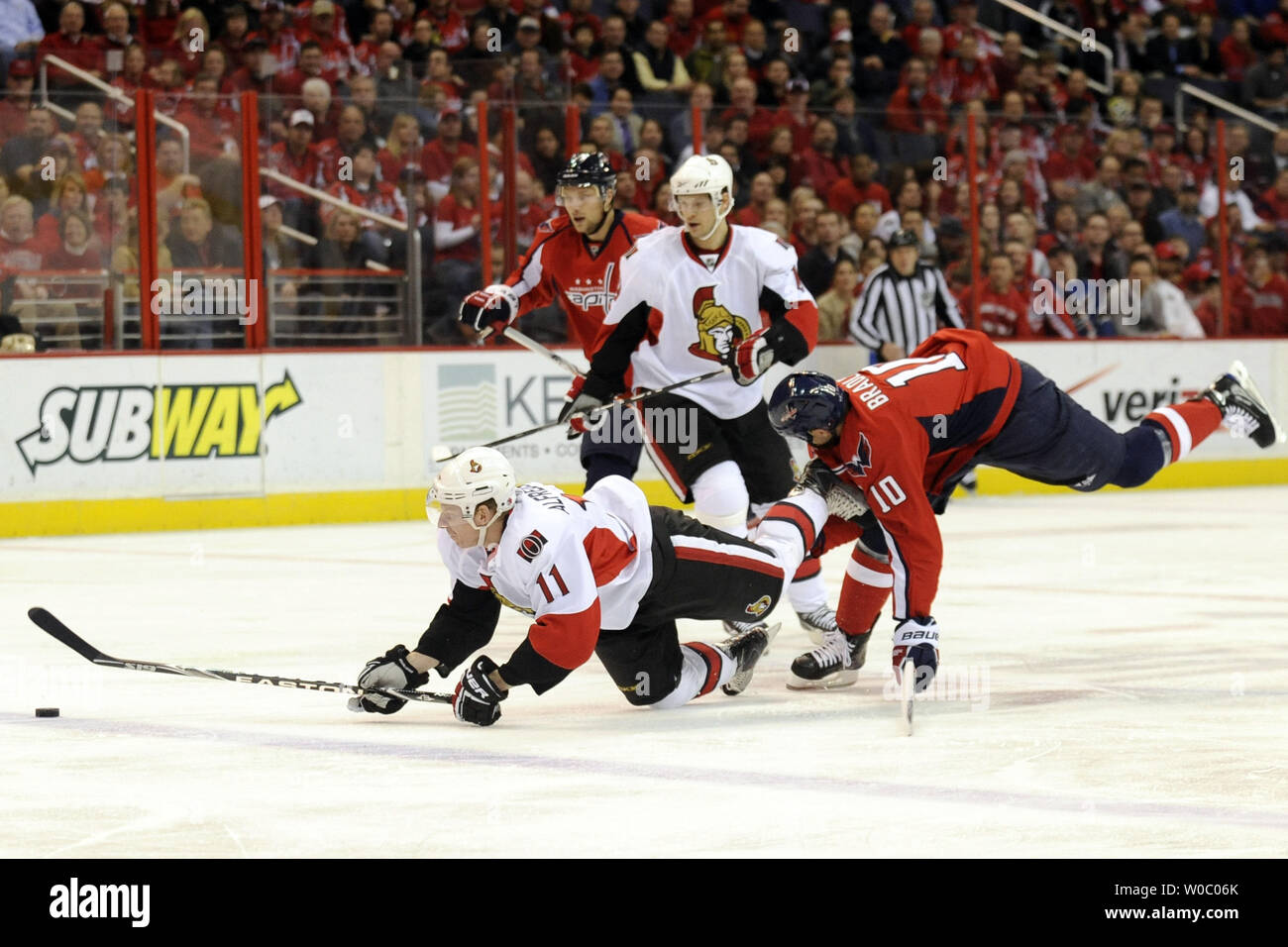 Sports hockey tripping hi-res stock photography and images - Alamy