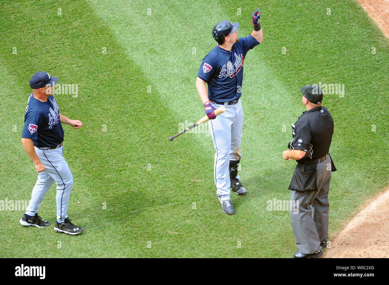 Atlanta Braves third baseman Chris Johnson (23) yells at the first base ...