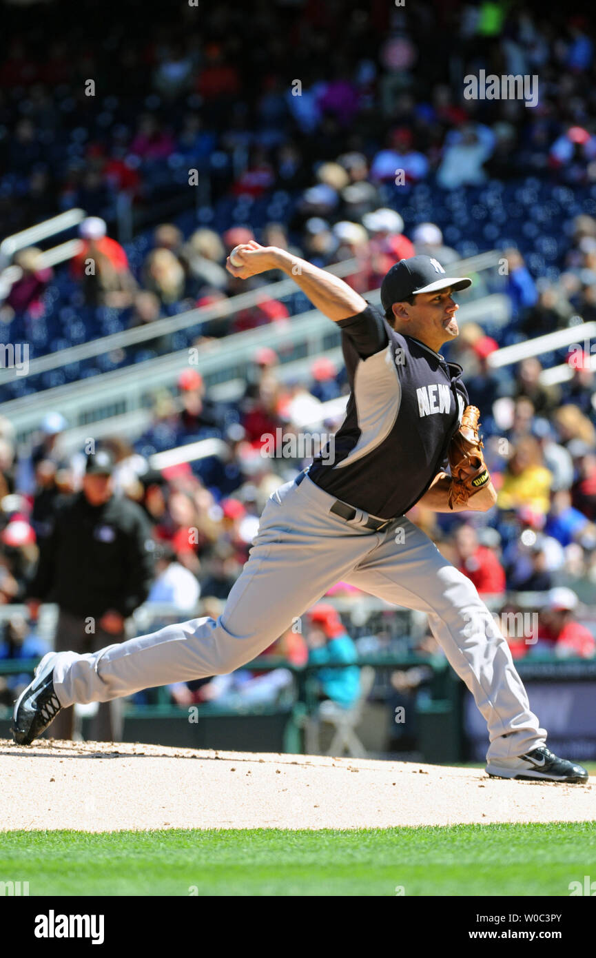 New York Yankees starting pitcher Nathan Eovaldi (30) pitches against ...
