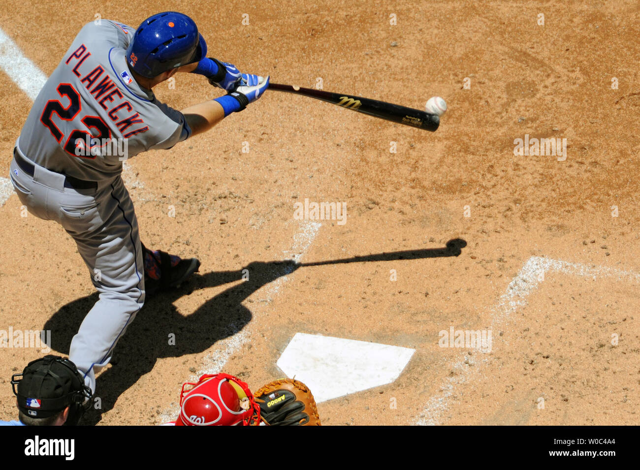 New york mets catcher kevin plawecki 22 hi-res stock photography and ...