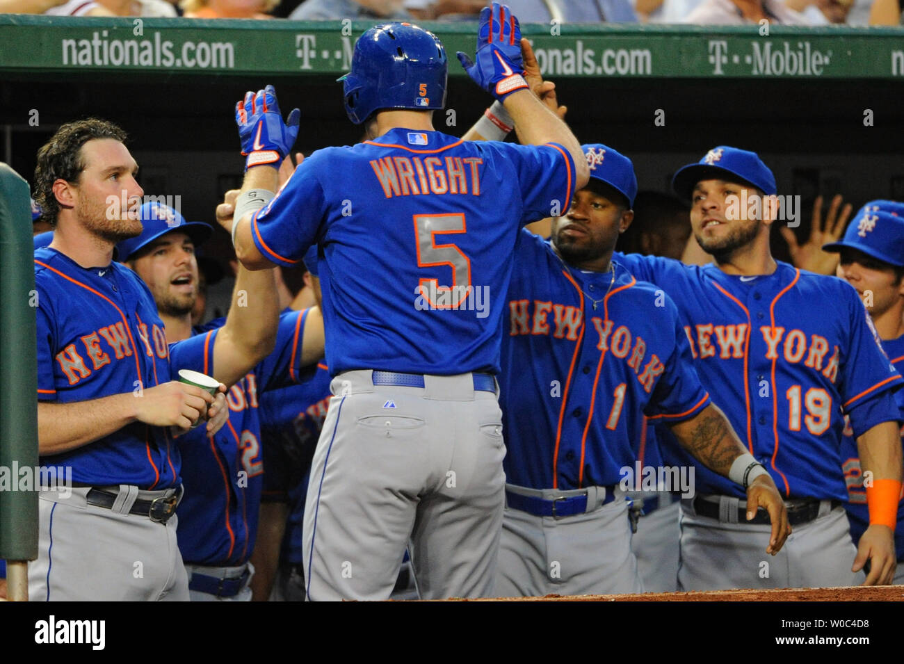 New york mets catcher johnny monell 19 hi-res stock photography and ...