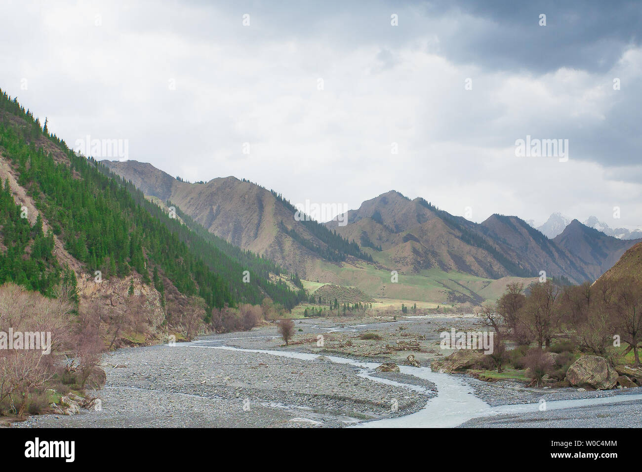 Doku Road, the valley in Kuqa County Stock Photo - Alamy