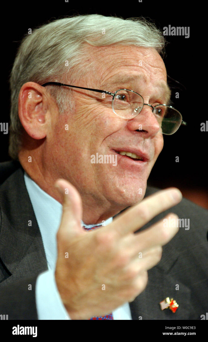 Mutual fund hi-res stock photography and images - Alamy