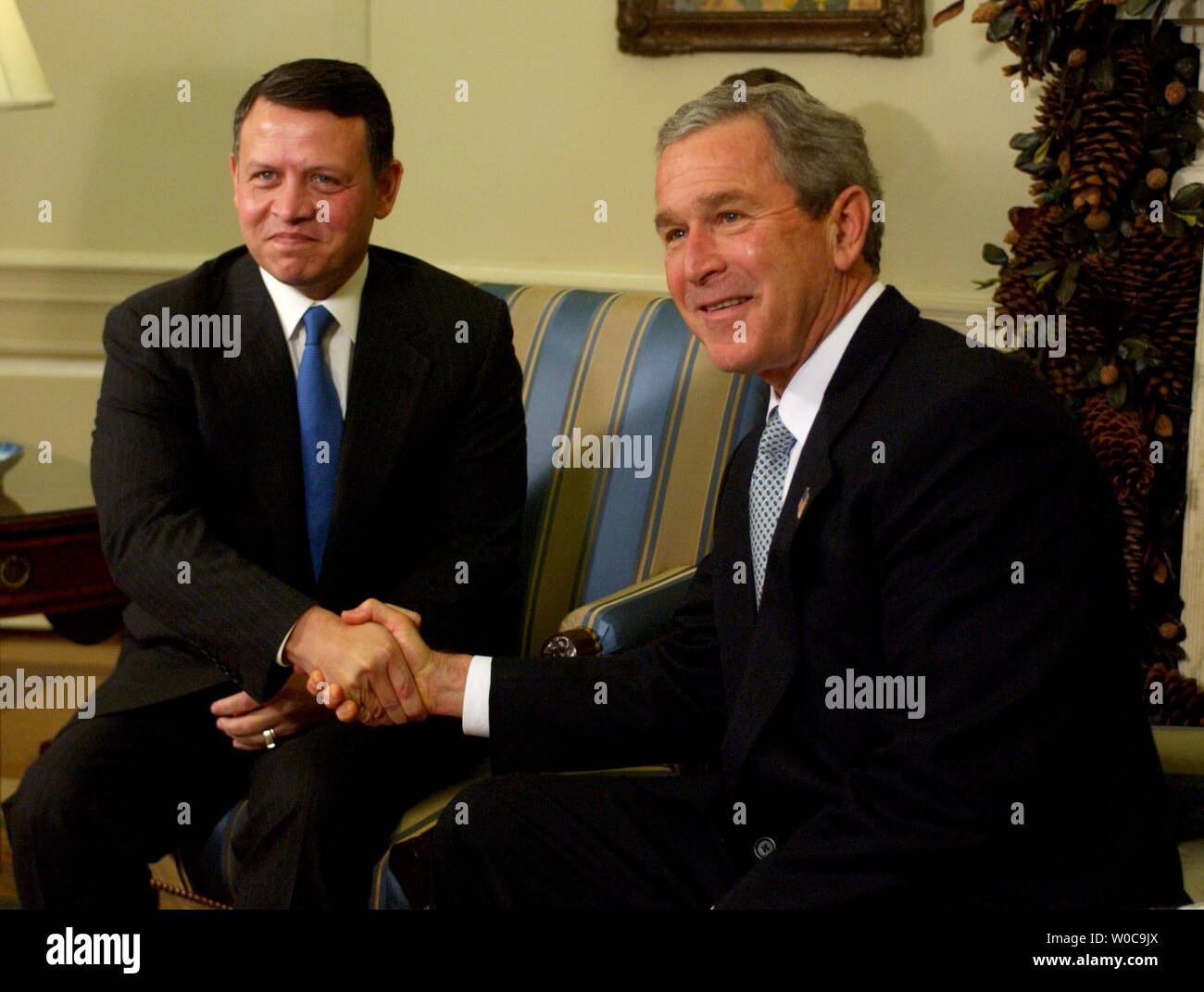 Michael jordan george bush hi-res stock photography and images - Alamy