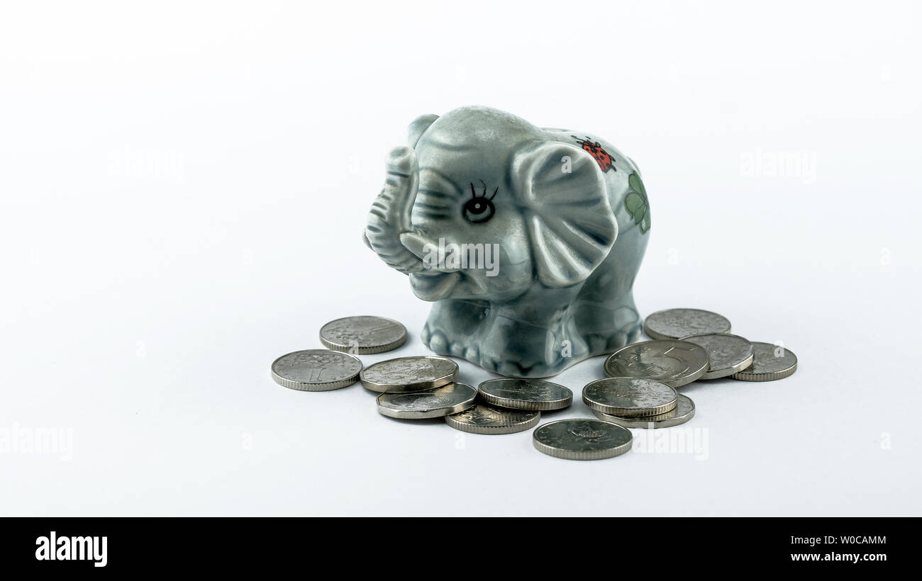 Elephant currency hi-res stock photography and images - Alamy