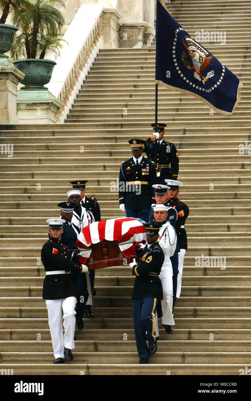 Ronald Reagan Open Casket Nancy Reagan's Funeral