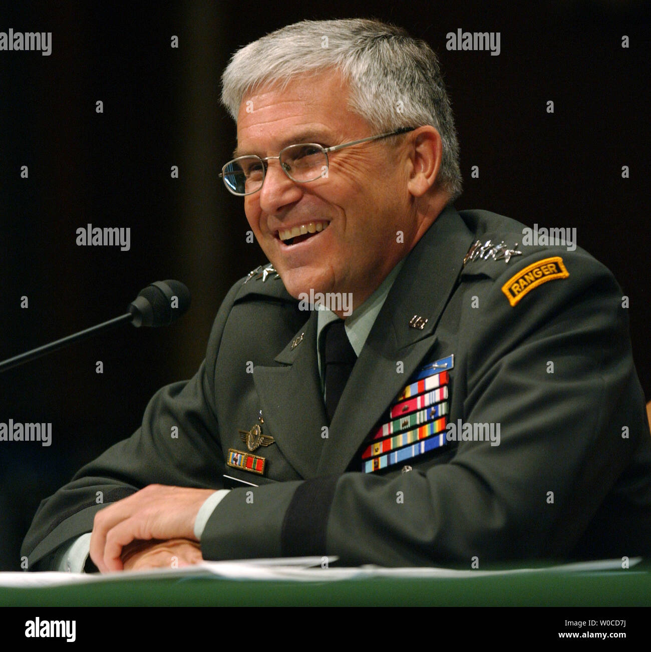 Gen. George Casey, Jr., testifies before the Senate Armed Services ...