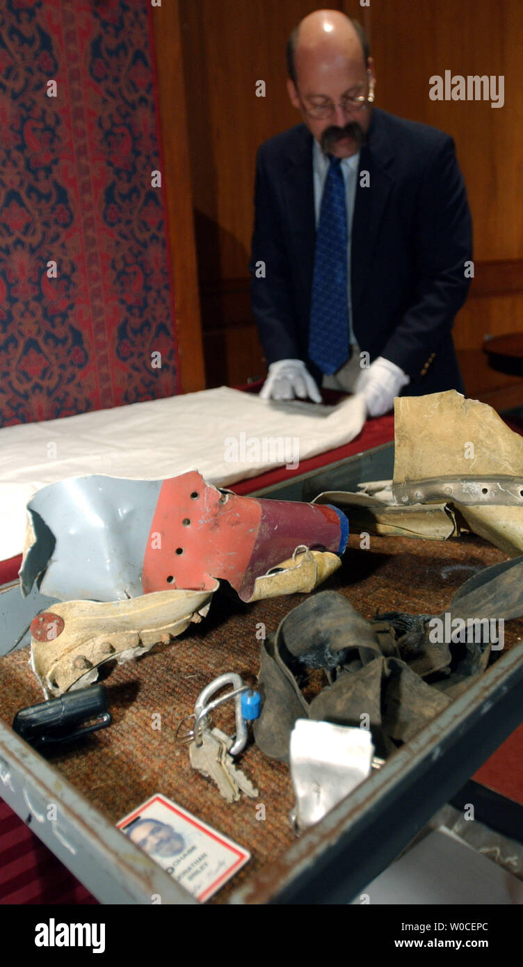 Donated artifacts in museum hi-res stock photography and images - Alamy