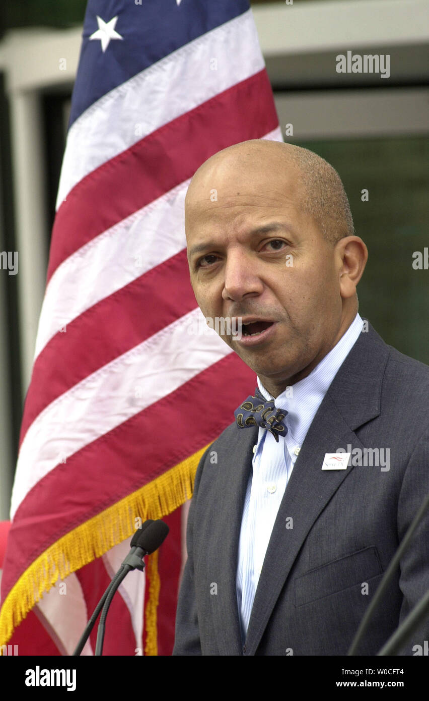 National association of realtors building hi-res stock photography and ...