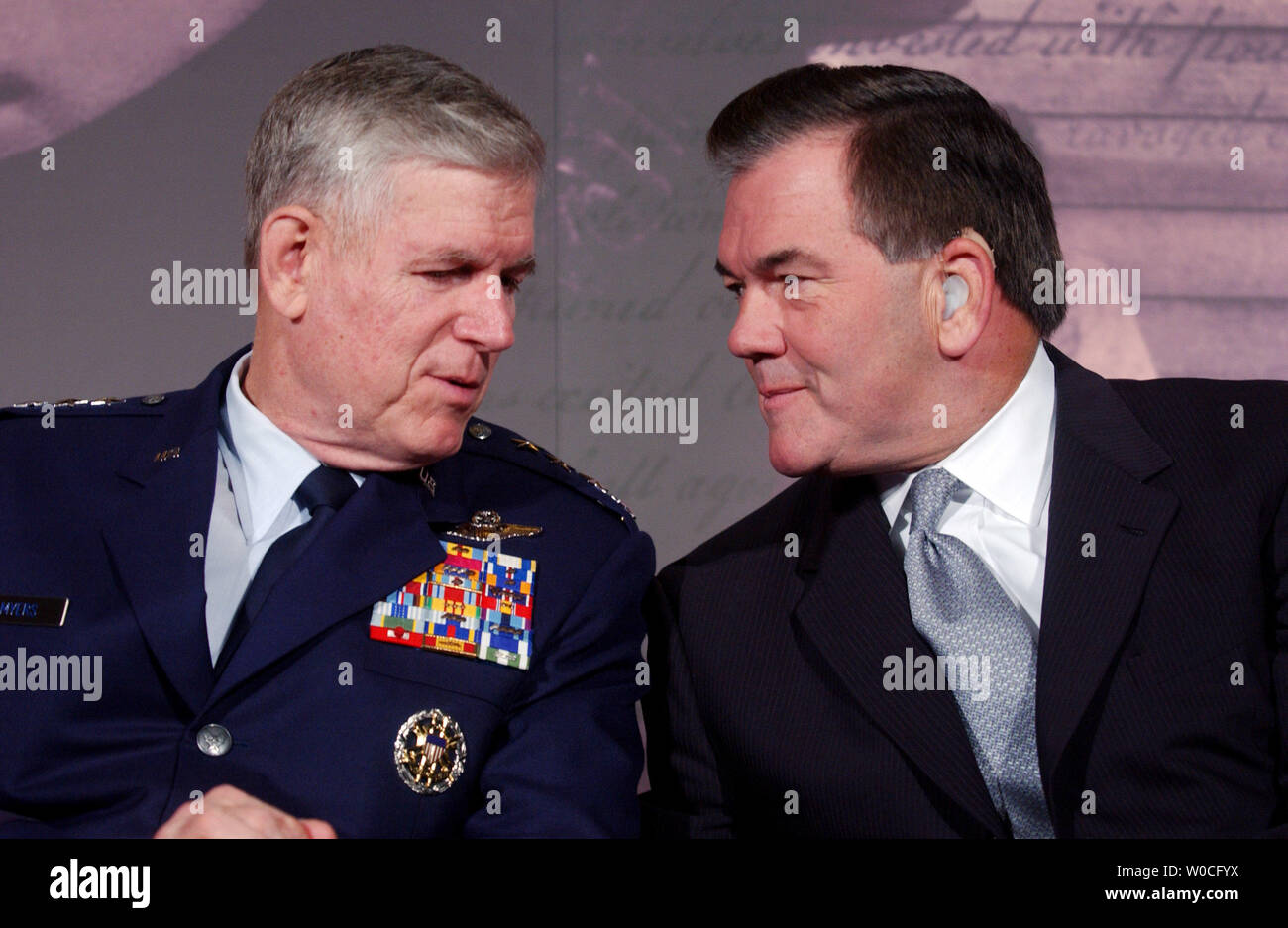 Tom ridge new hi-res stock photography and images - Alamy