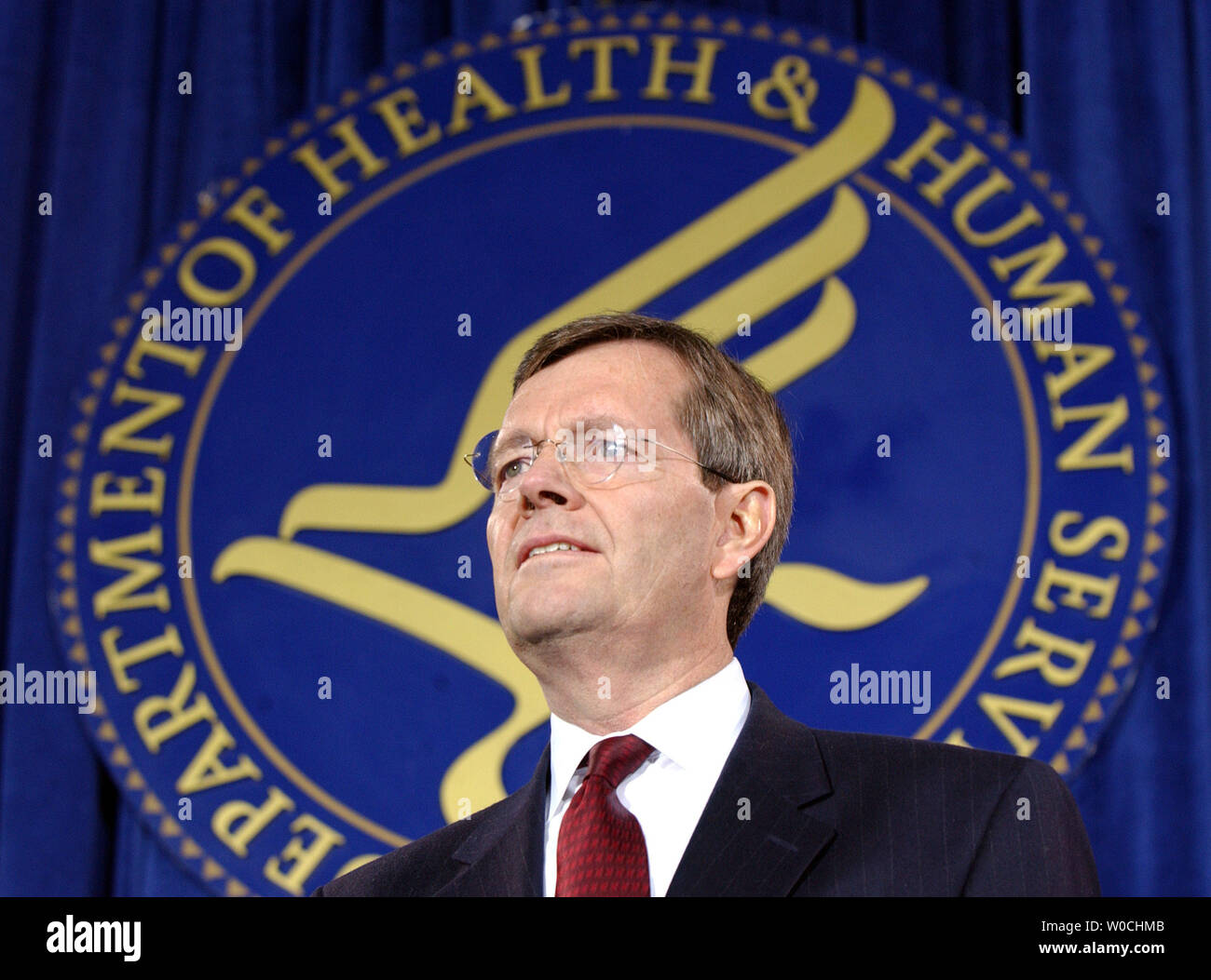 Secretary of Health and Human Services Mike Leavitt participates in a ...