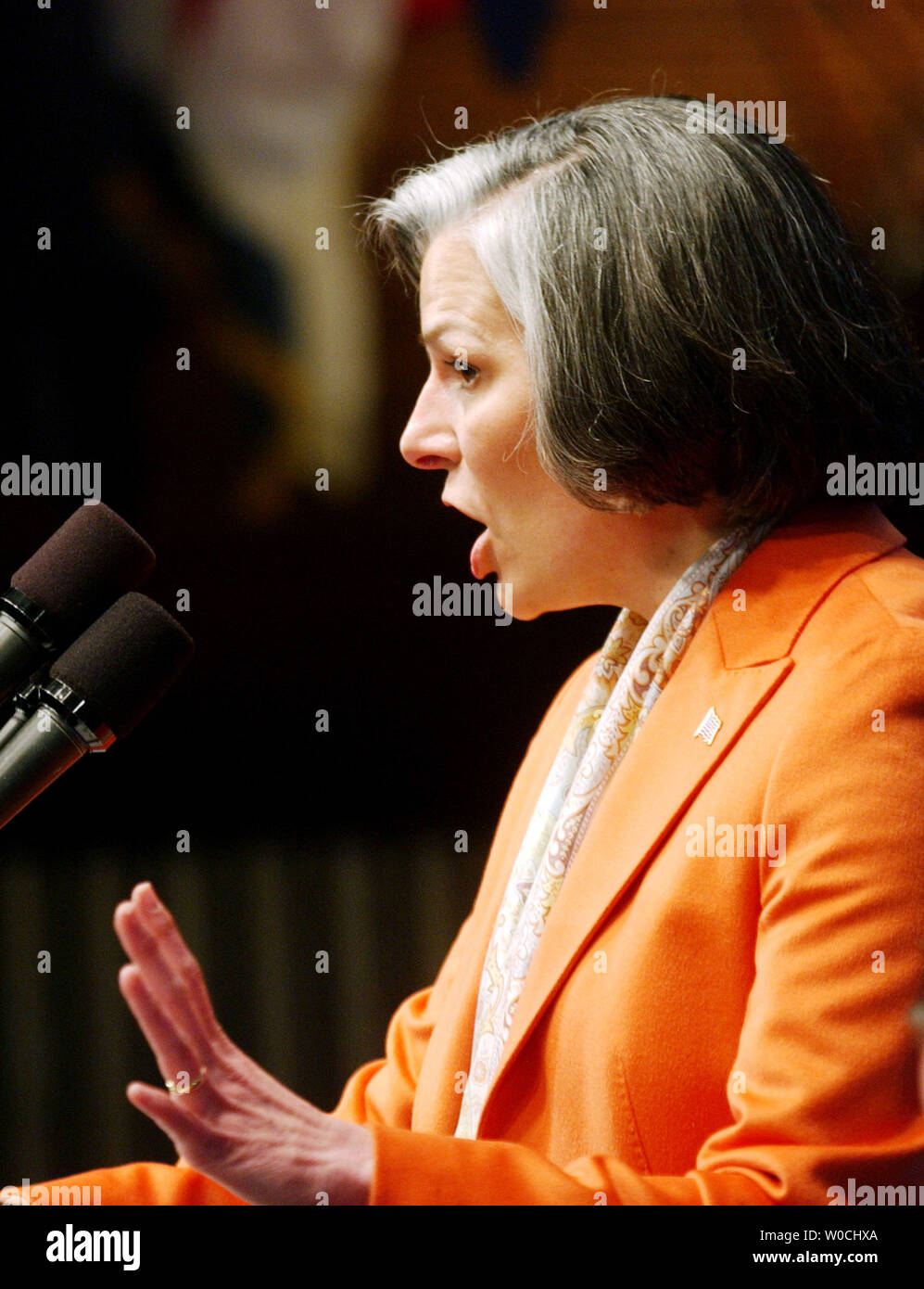 2001 2005 hi-res stock photography and images - Alamy