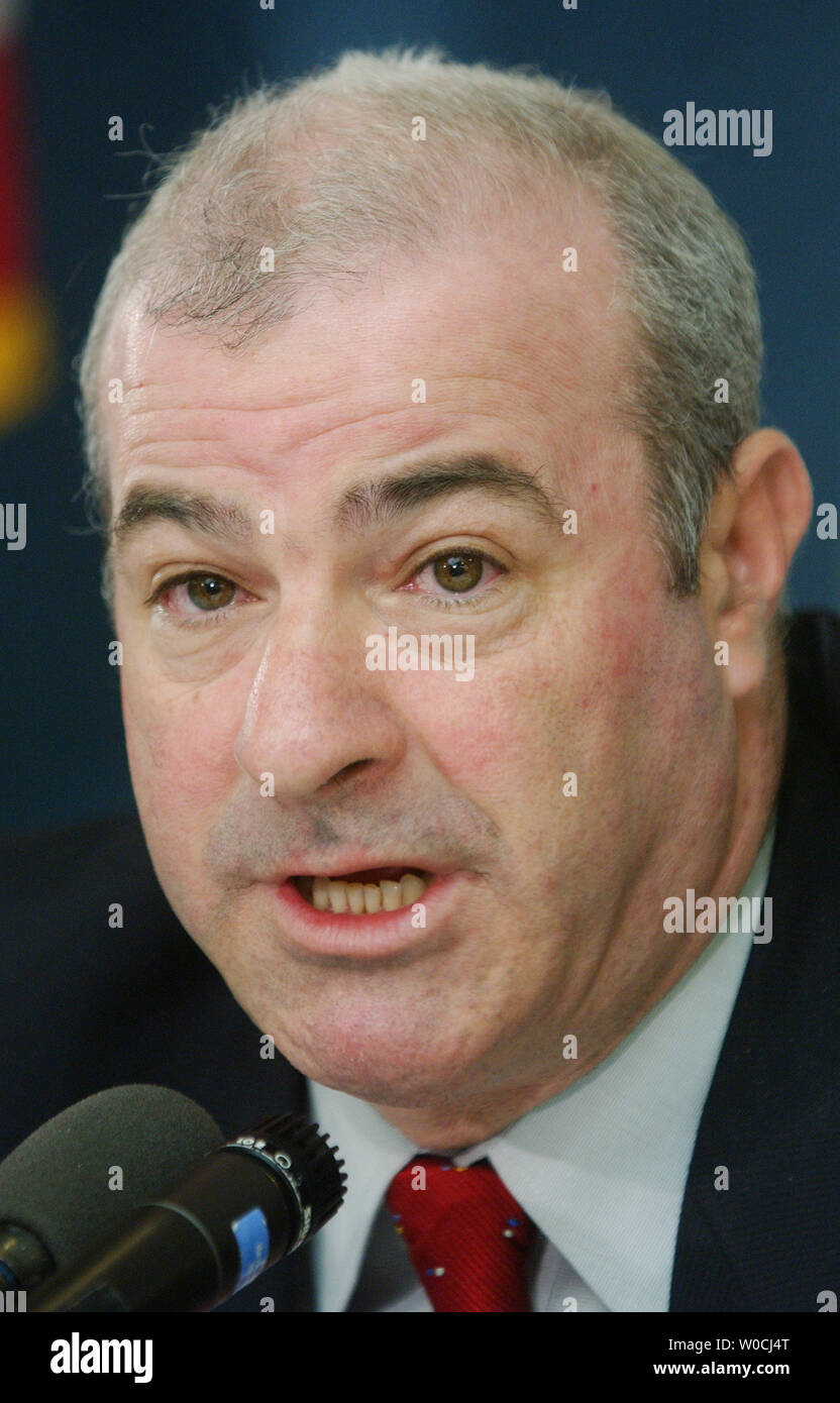 Chief media correspondent hi-res stock photography and images - Alamy