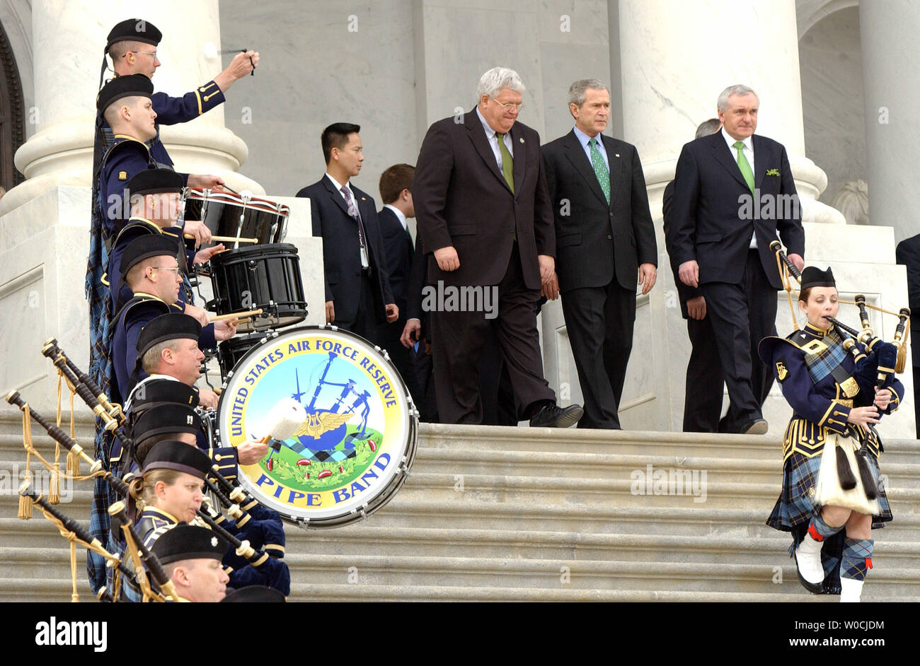 House Speaker Dennis Hastert, U.S. President George W. Bush and Irish ...