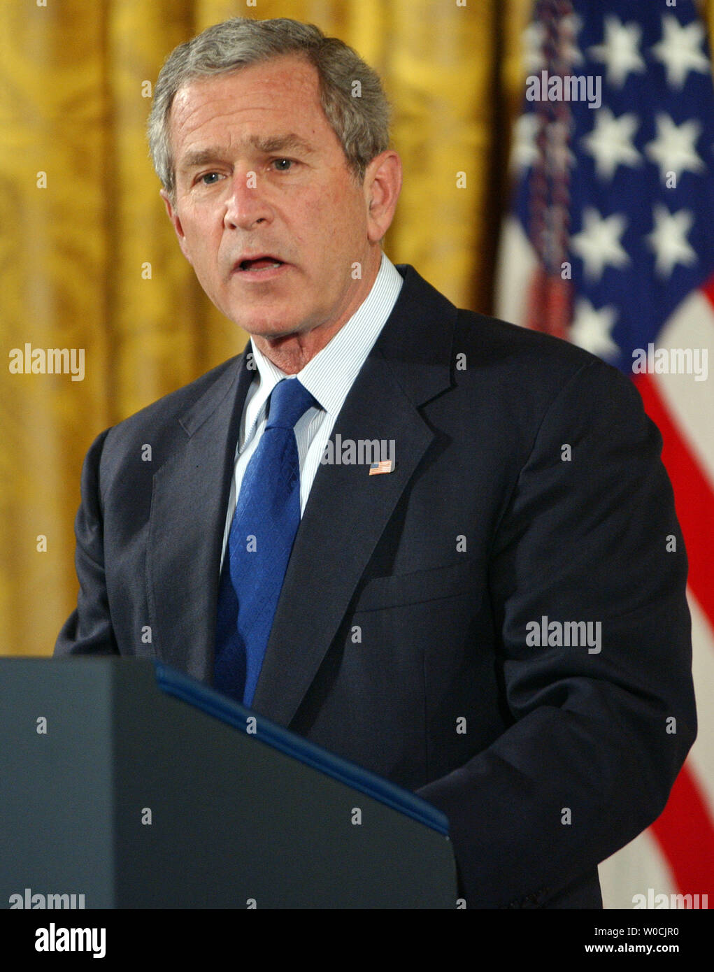 American soldiers in class hi-res stock photography and images - Alamy