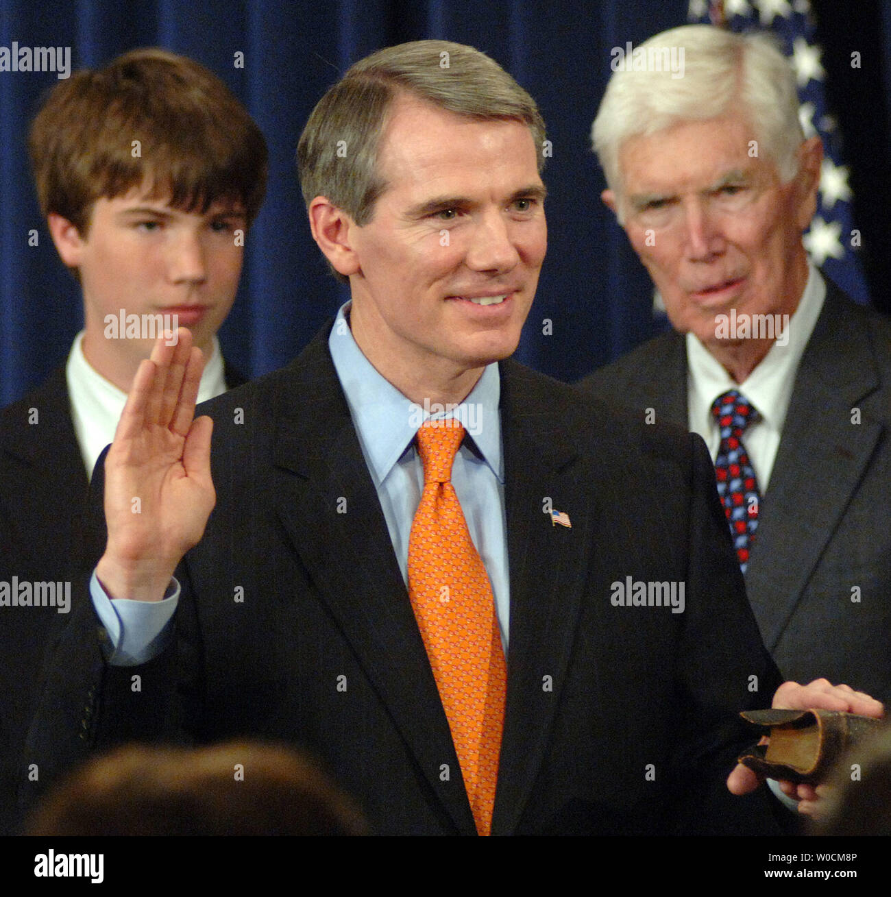 Rob Portman is sworn in as US Trade Representative as his son Will and ...