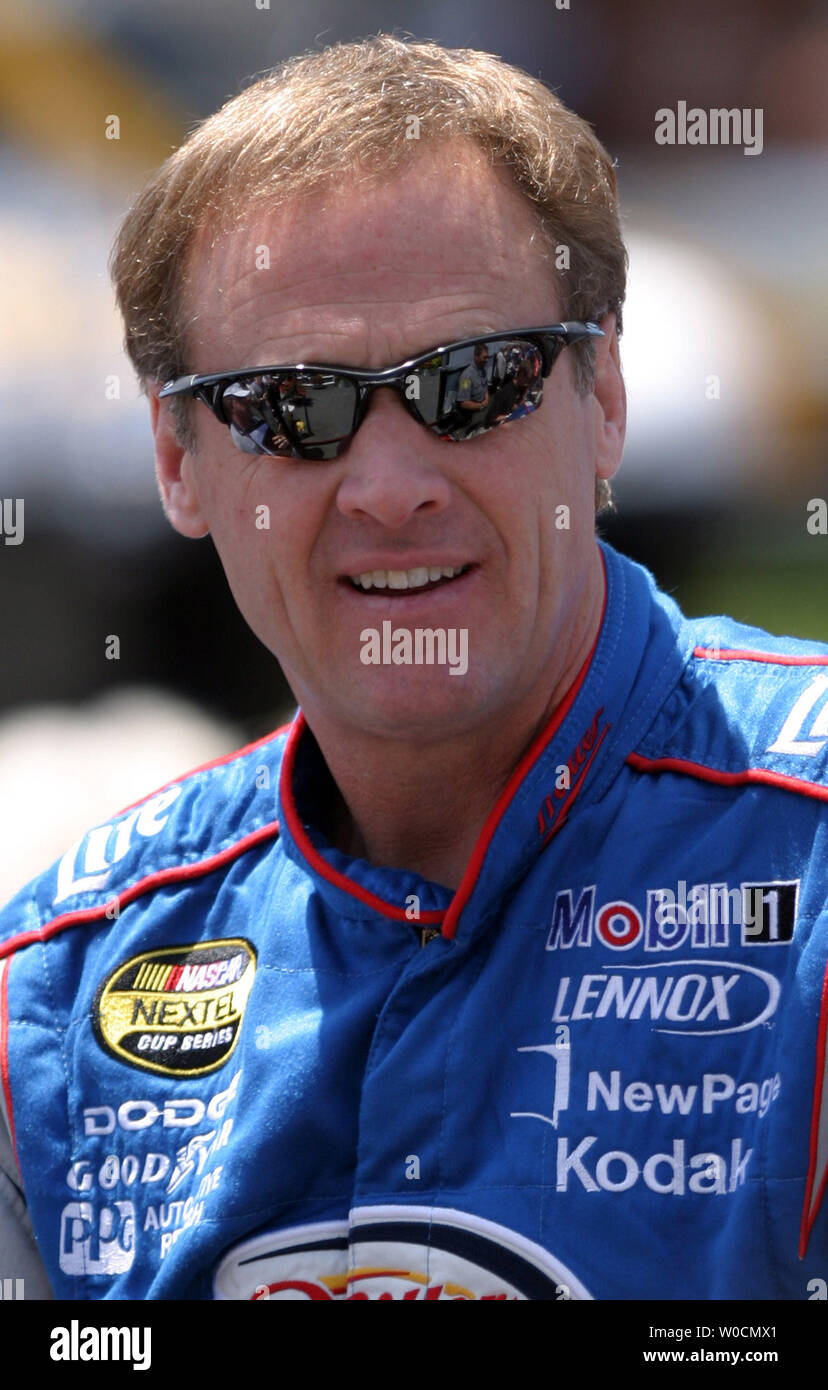 Rusty wallace 2005 hi-res stock photography and images - Alamy