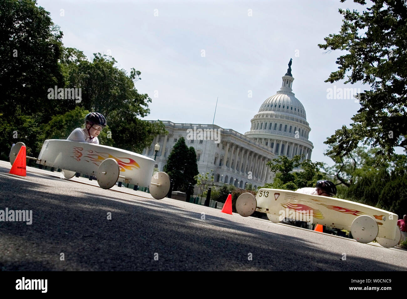 Contestants in the 64th Greater Washington D.C. Soap Box Derby race ...