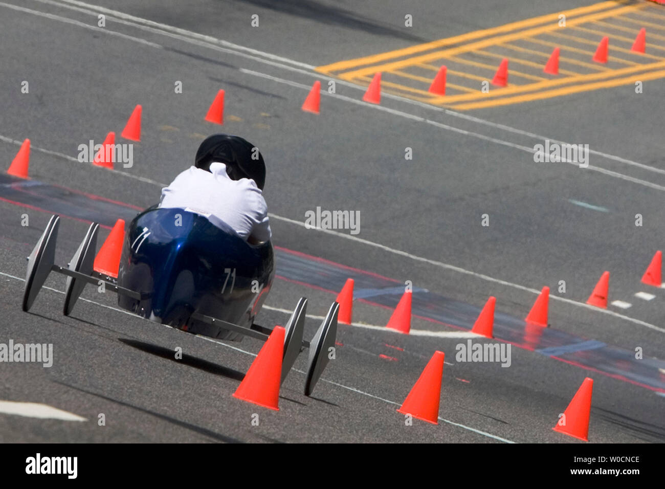 Contestants in the 64th Greater Washington D.C. Soap Box Derby race ...