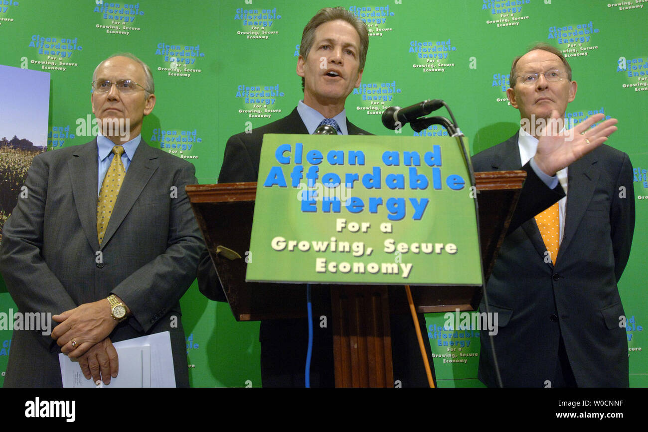 Larry craig senate hi-res stock photography and images - Alamy