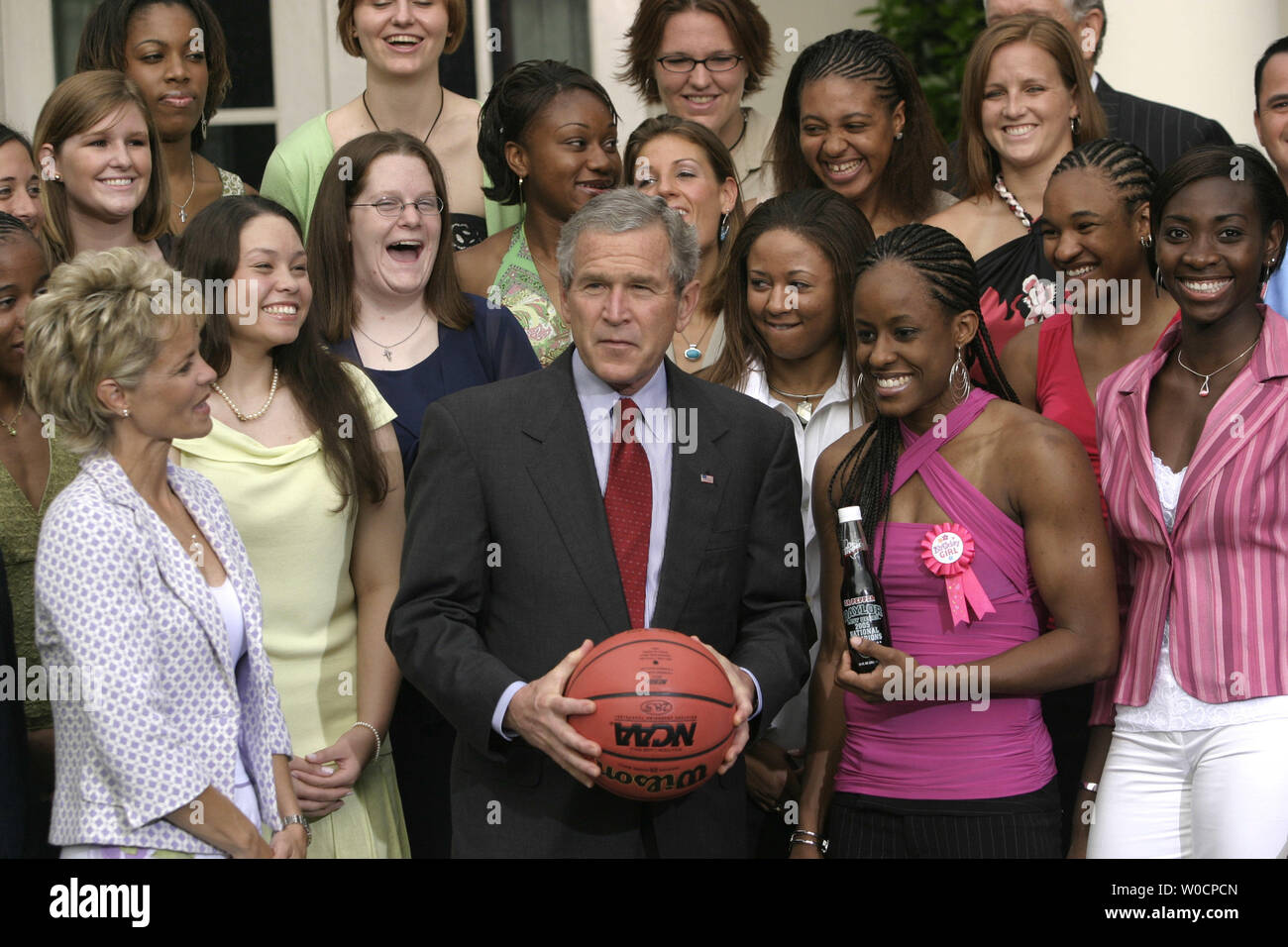 President George Bush congratulates the 2005 NCAA Women's championship ...