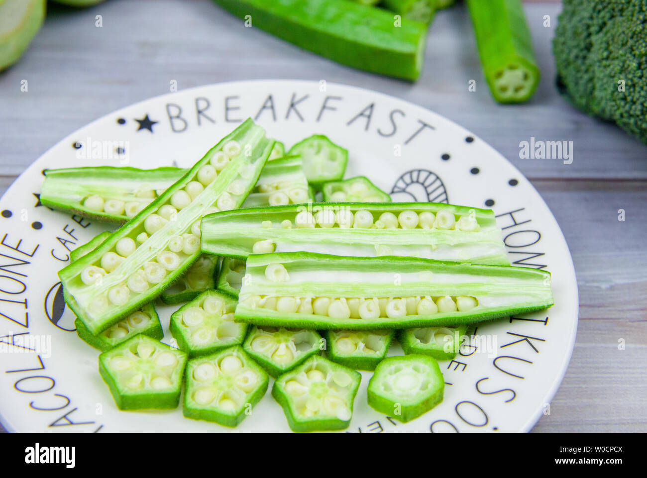 Okra vegetables hi-res stock photography and images - Alamy