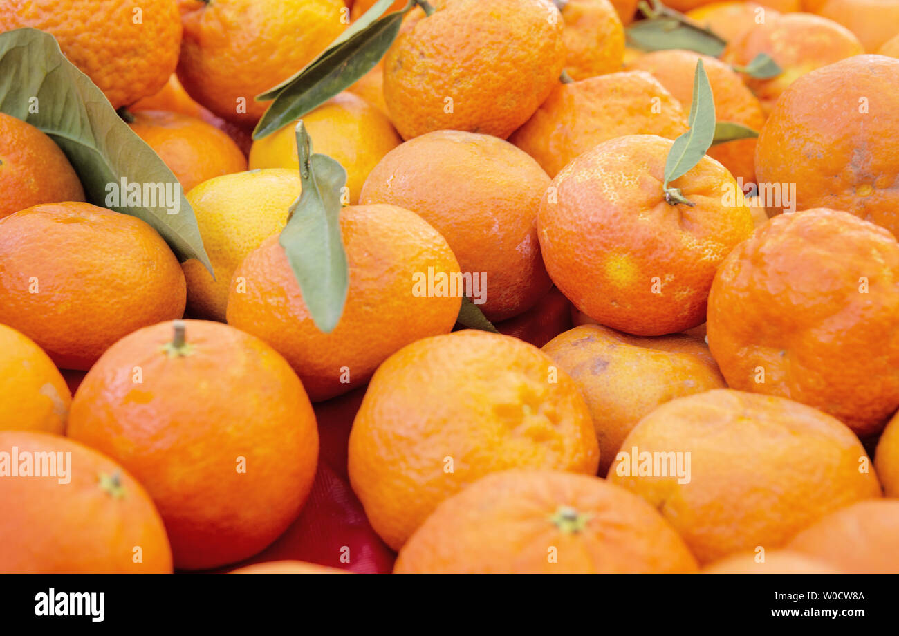 Unpackaged fruit hi-res stock photography and images - Alamy