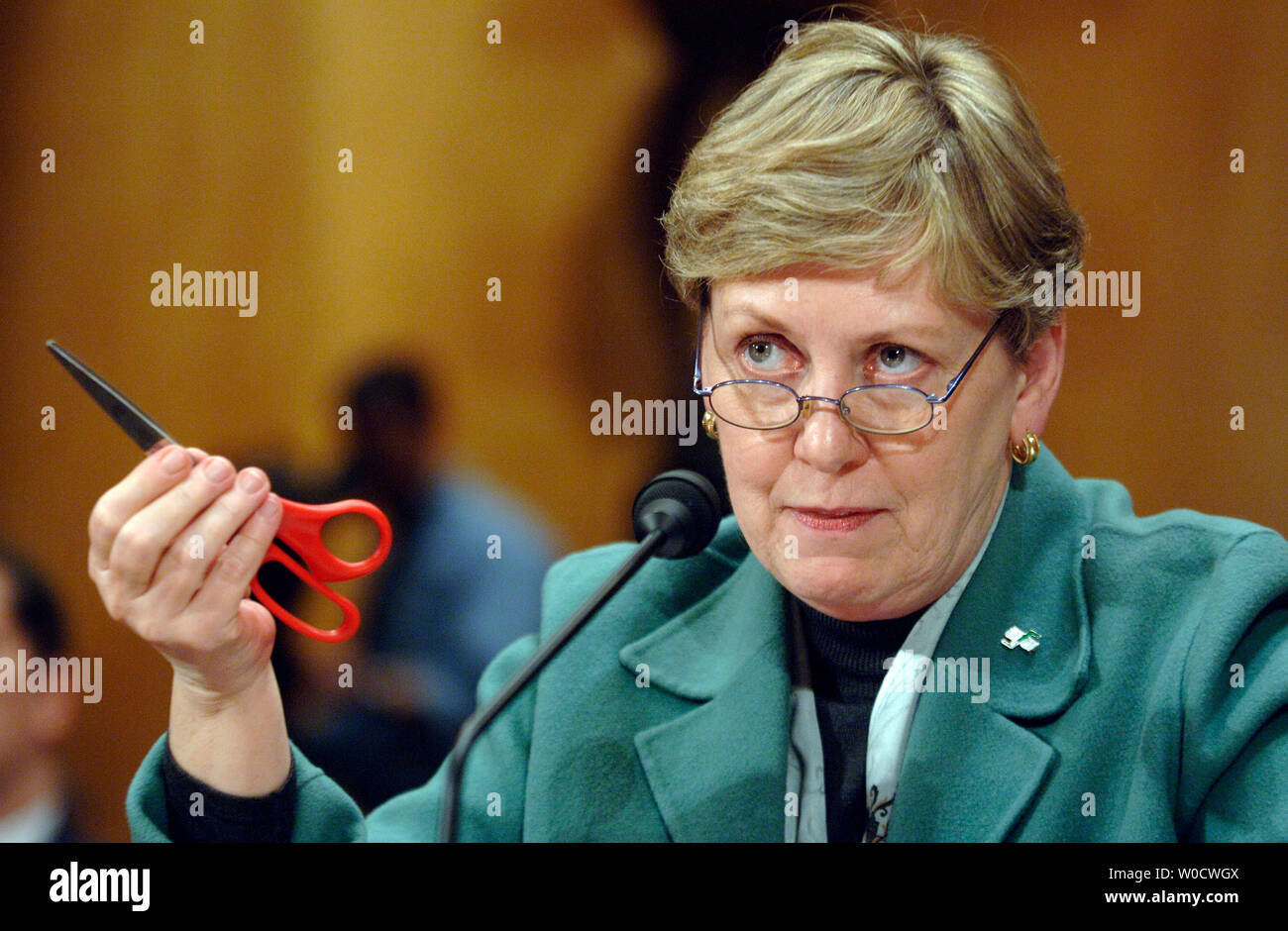 Carry on prohibited items hi-res stock photography and images - Alamy