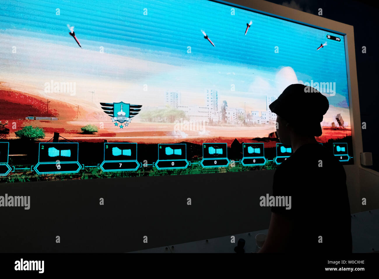 Missile simulator hi-res stock photography and images - Alamy