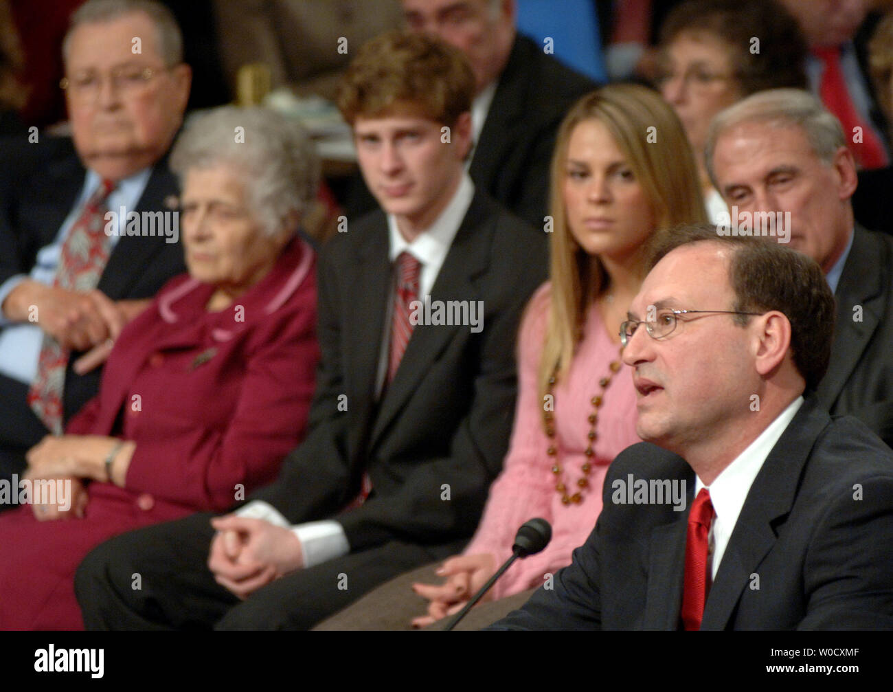Supreme Court Justice nominee Judge Samuel Alito speaks after he was ...