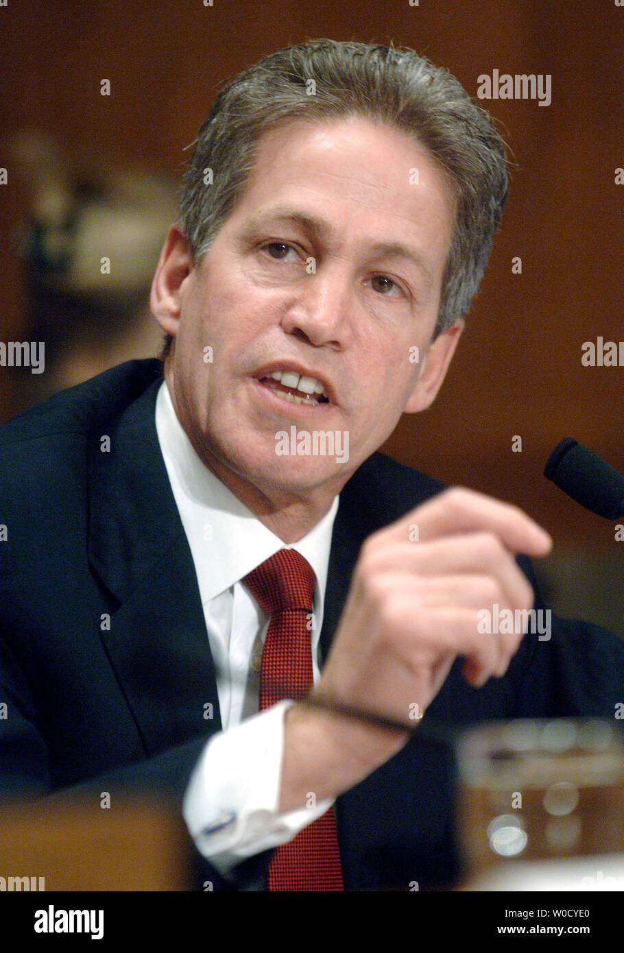 Norm coleman hi-res stock photography and images - Alamy