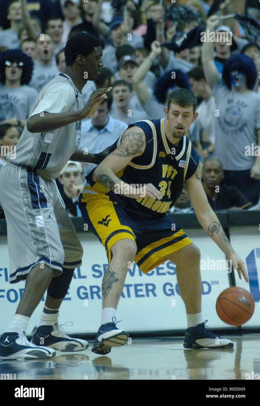 Kevin cook hi-res stock photography and images - Alamy