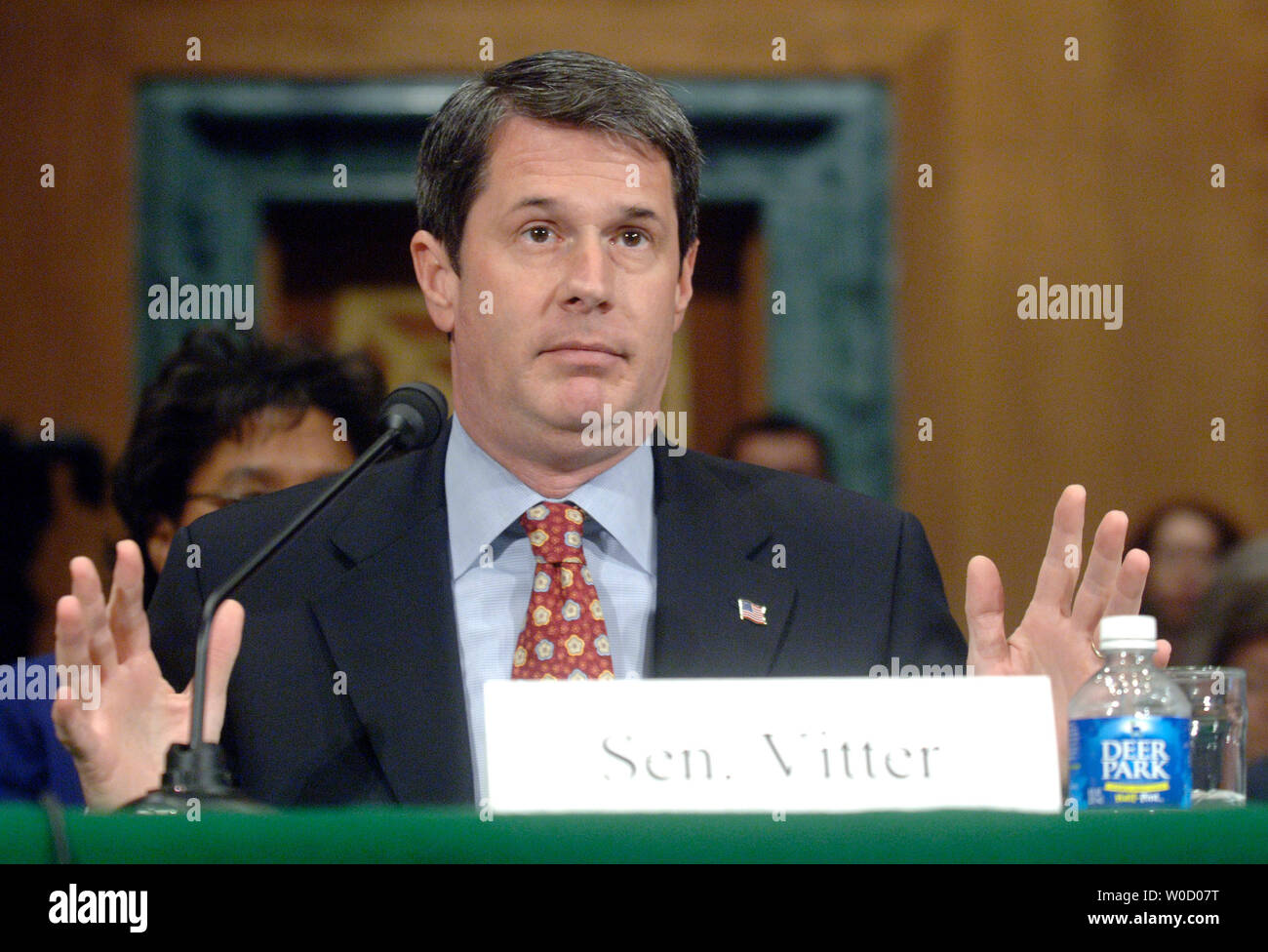 Sen. David Vitter (R-La) testifies before a Senate Banking, Housing and ...