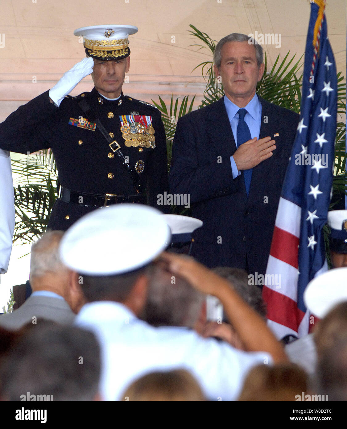 U.S. President George W. Bush and Chairman of the Joint Chiefs of Staff ...