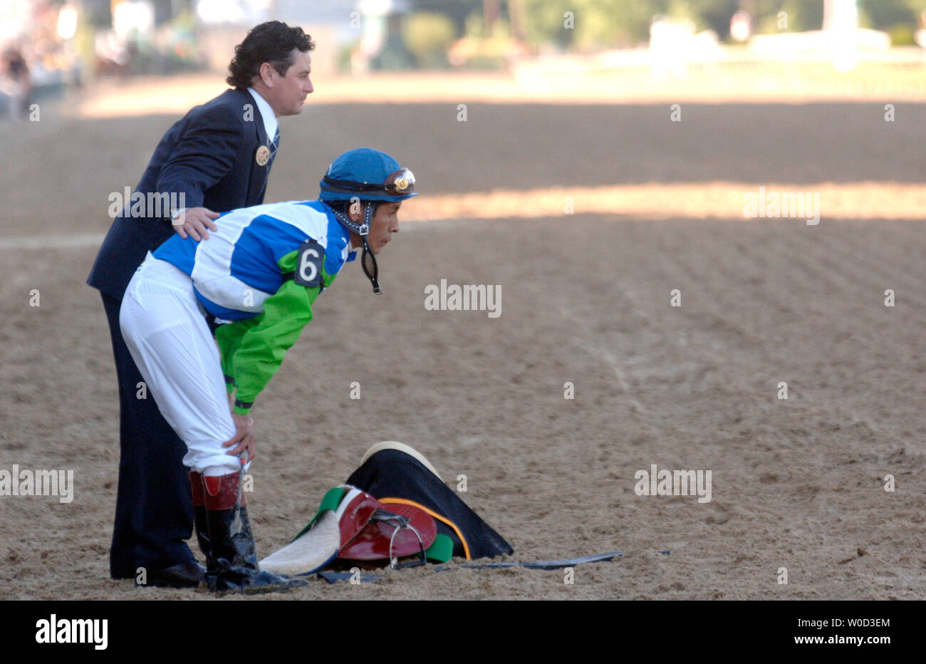 Injured jockey hi-res stock photography and images - Alamy
