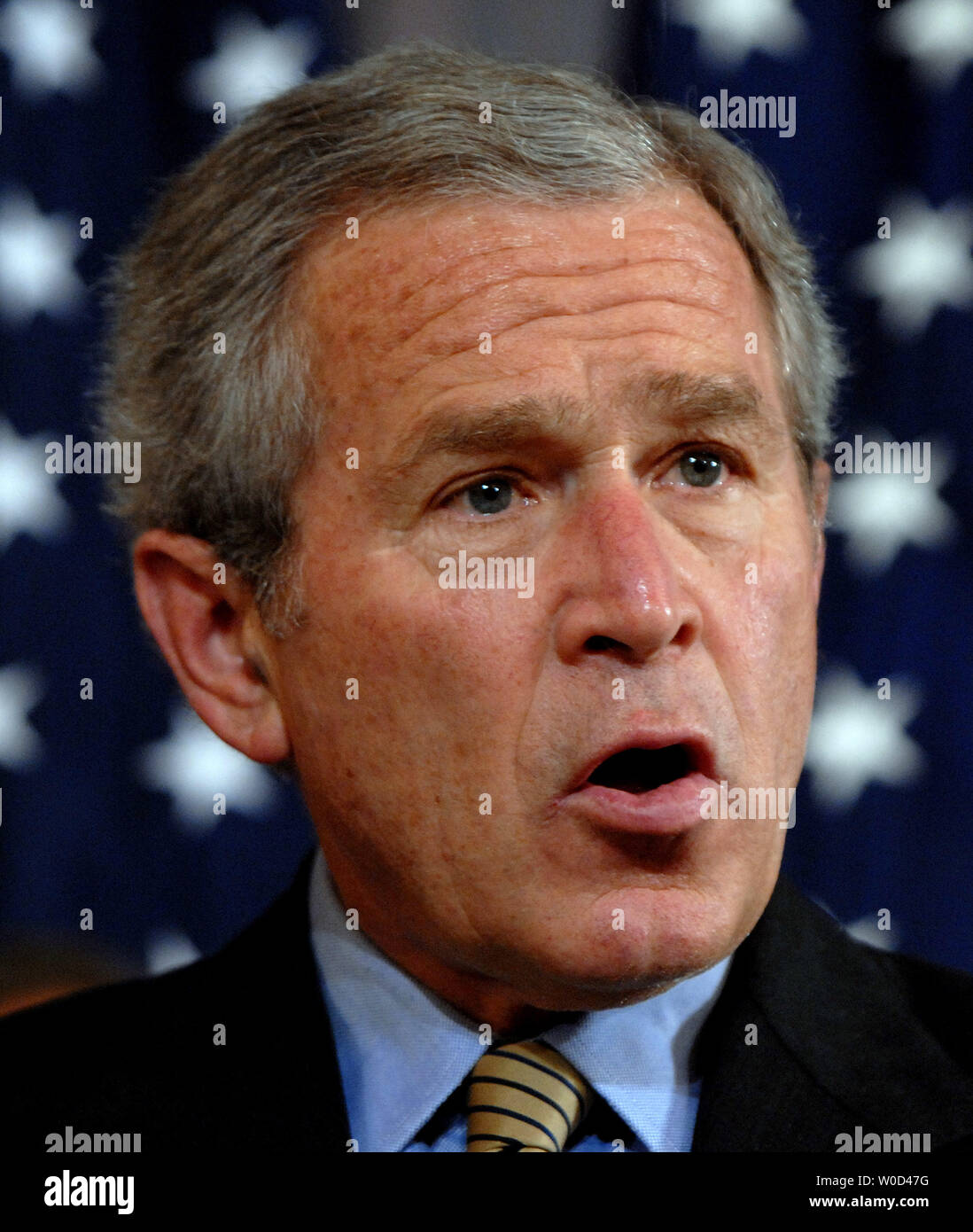 Broadcast decency enforcement act hi-res stock photography and images ...