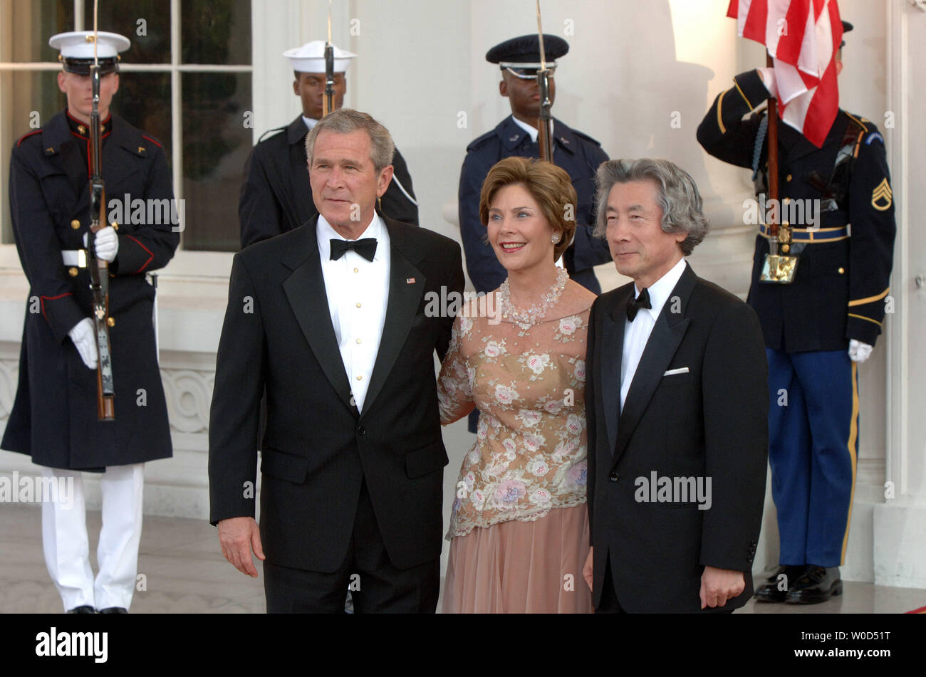 Laura bush state dinner white hi-res stock photography and images - Alamy