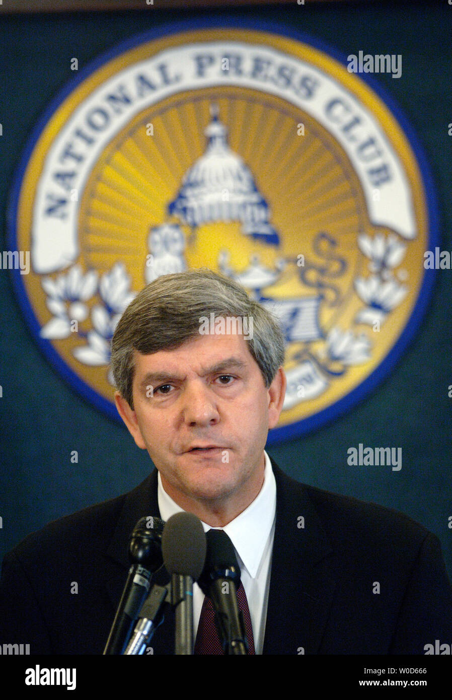 Michael greco hi-res stock photography and images - Alamy