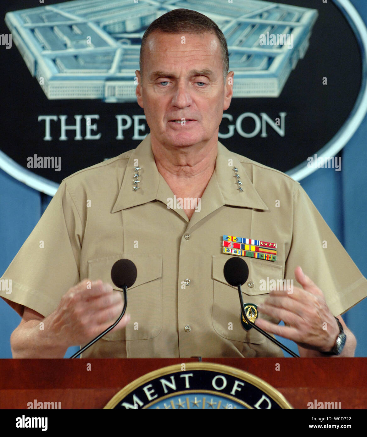 Gen James Jones Stock Photos & Gen James Jones Stock Images - Alamy