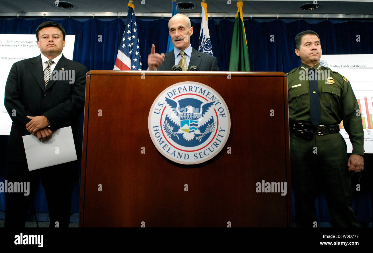 Border patrol chief hi-res stock photography and images - Alamy