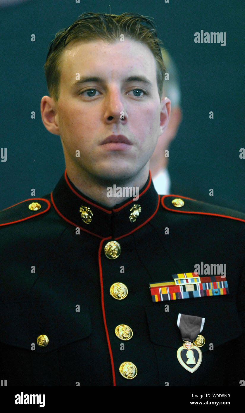 Jeff Combs's Instagram, Twitter & Facebook on IDCrawl