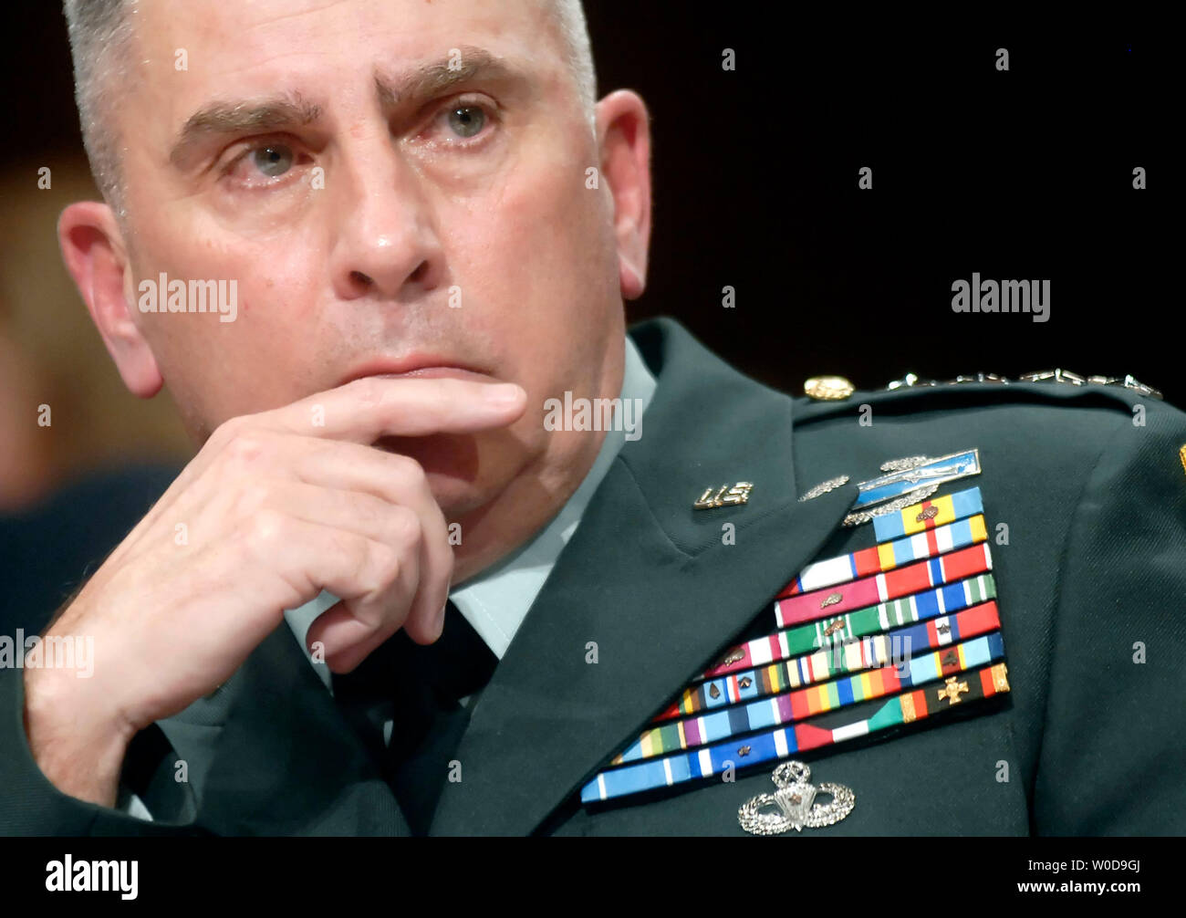 U s army general john abizaid hi-res stock photography and images - Alamy