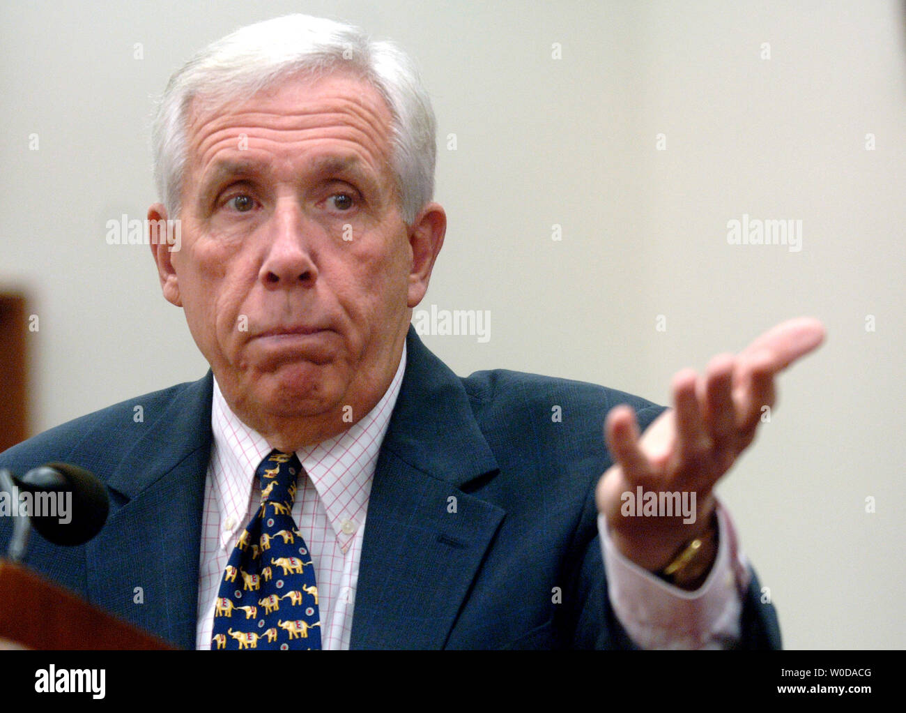 Frank r wolf hi-res stock photography and images - Alamy