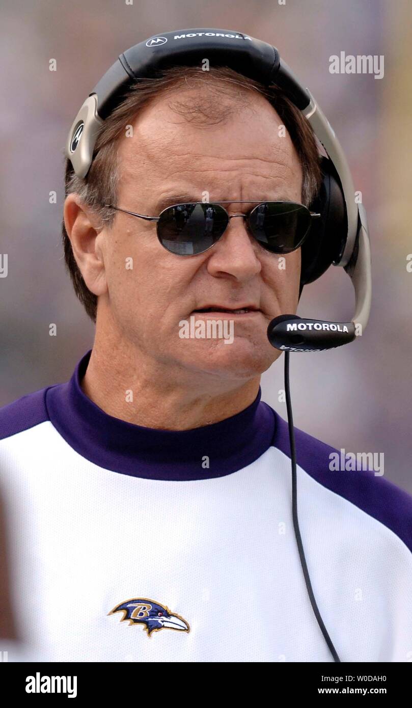 Baltimore Ravens' head coach Brian Billick coaches his team against the ...