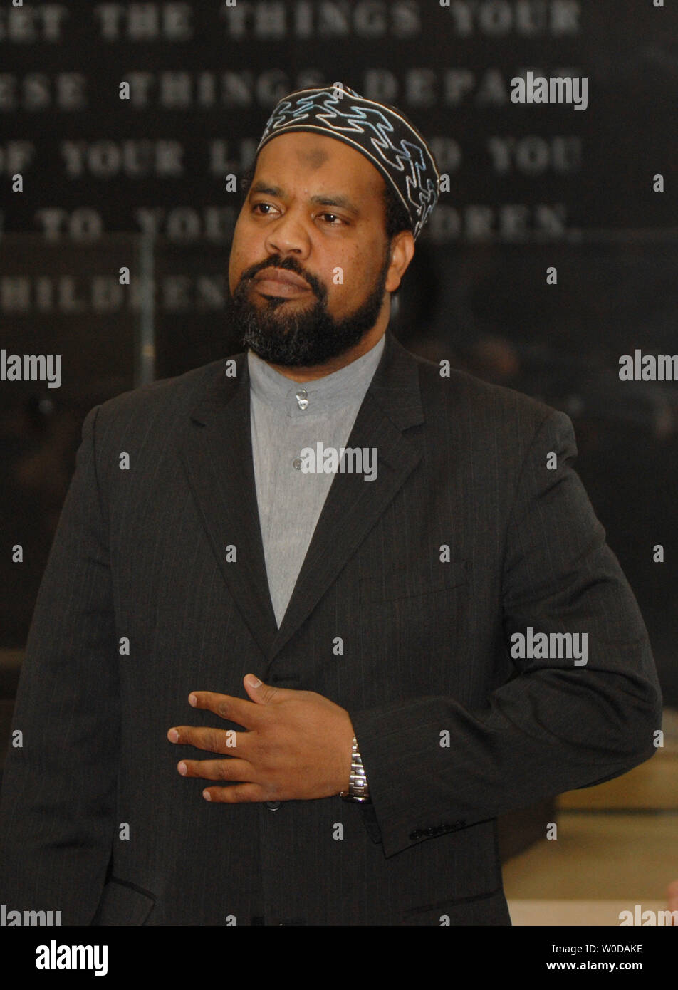 Executive director of the All Dulles Area Muslim Society (ADAMS) Iman ...