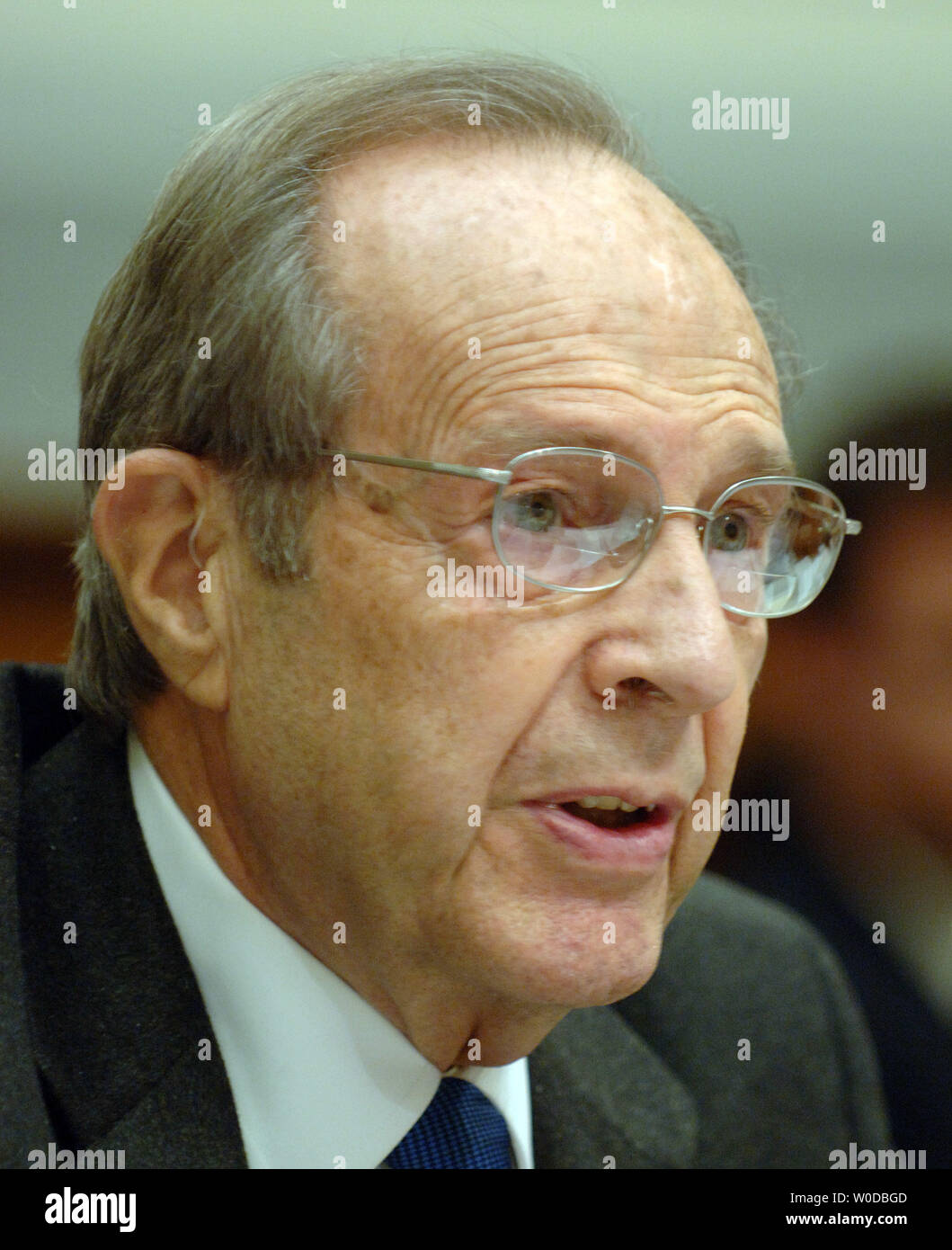 Former Defense Secretary William Perry testifies at a House Armed ...
