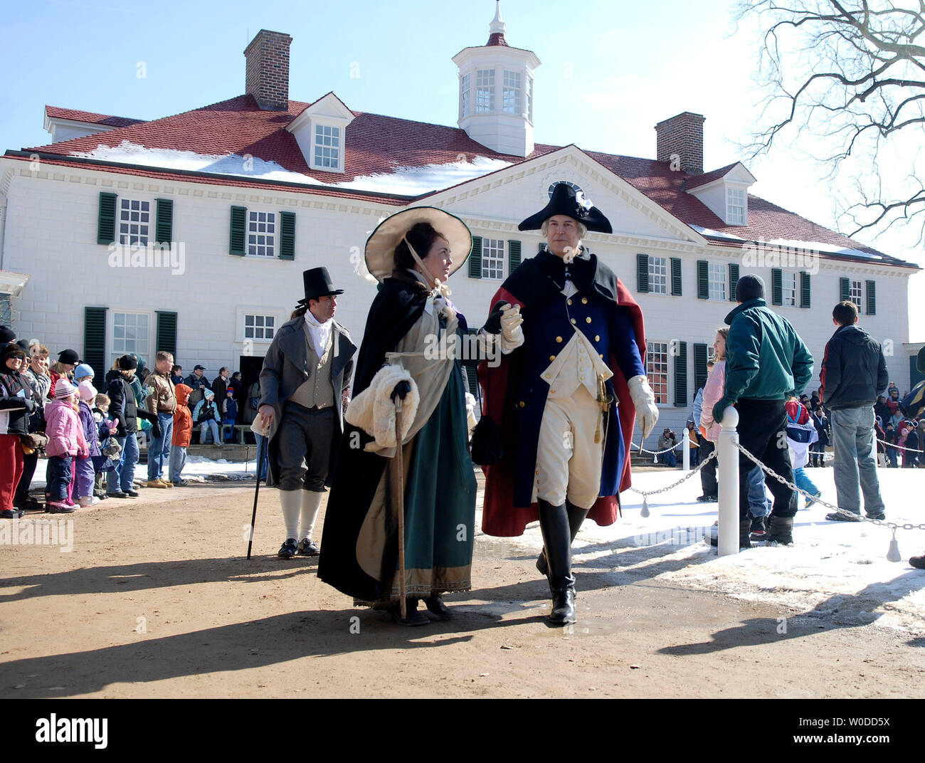 Dean Malissa, playing the role of President George Washington, and an ...