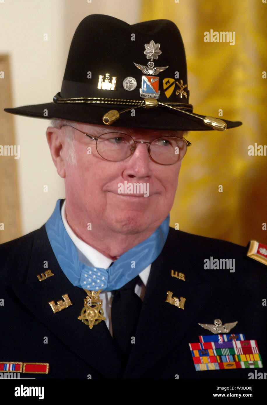 Bruce crandall hi-res stock photography and images - Alamy